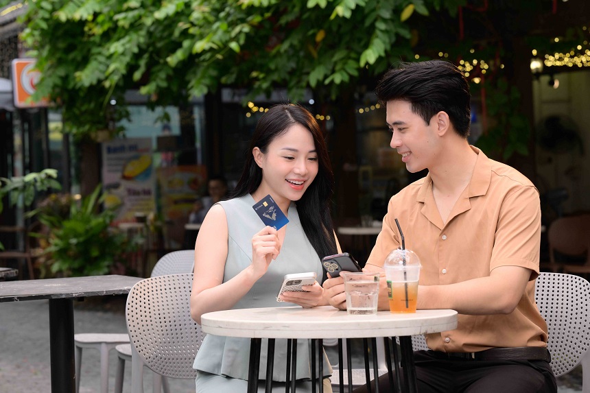 TPBank has just launched the TPBank JCB CashBack credit card with a ...